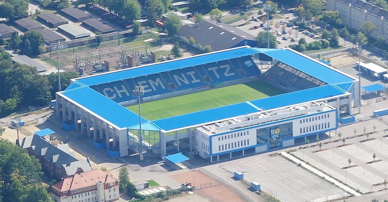 Wegen Nähe zu rechter Fangruppe: Chemnitzer FC wirft Kapitän raus ...