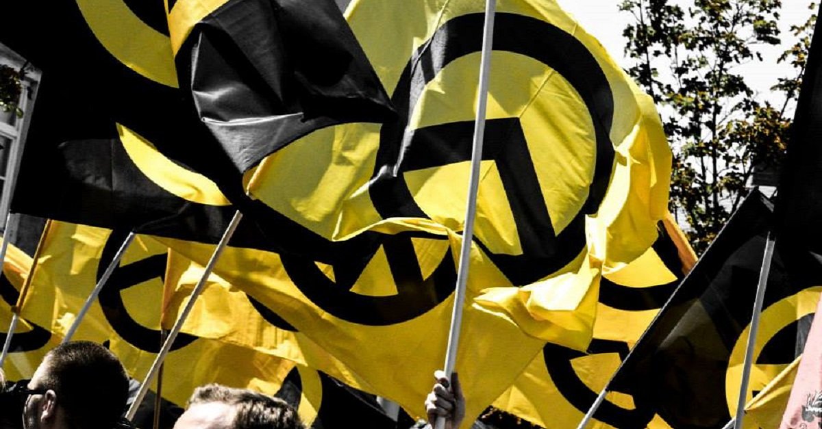 Kolumne: „Durchsuchungen bei Identitären sind demokratiepolitischer ...