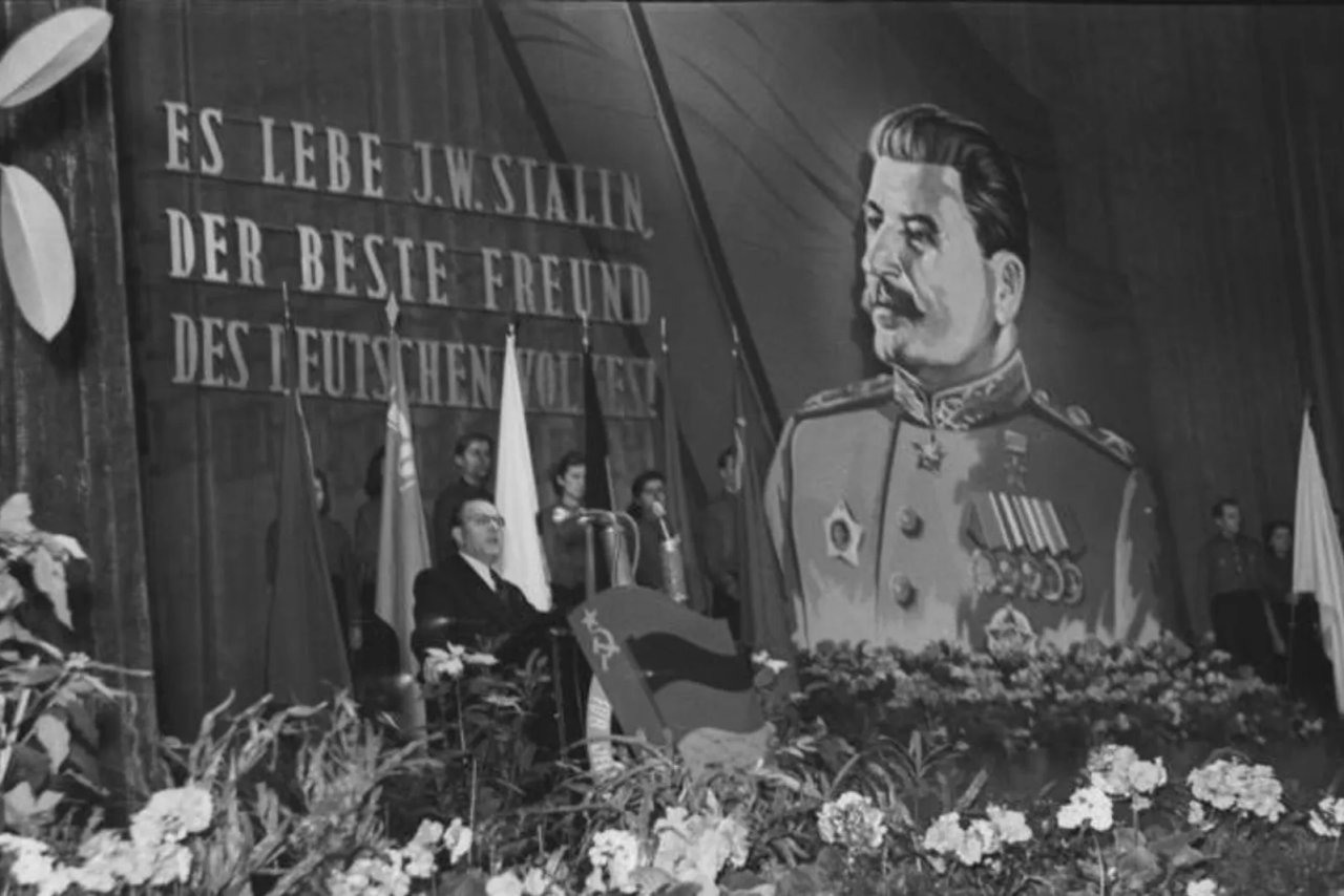 Russland und die Wiedervereinigung: Die Stalin-Note | FREILICH Magazin